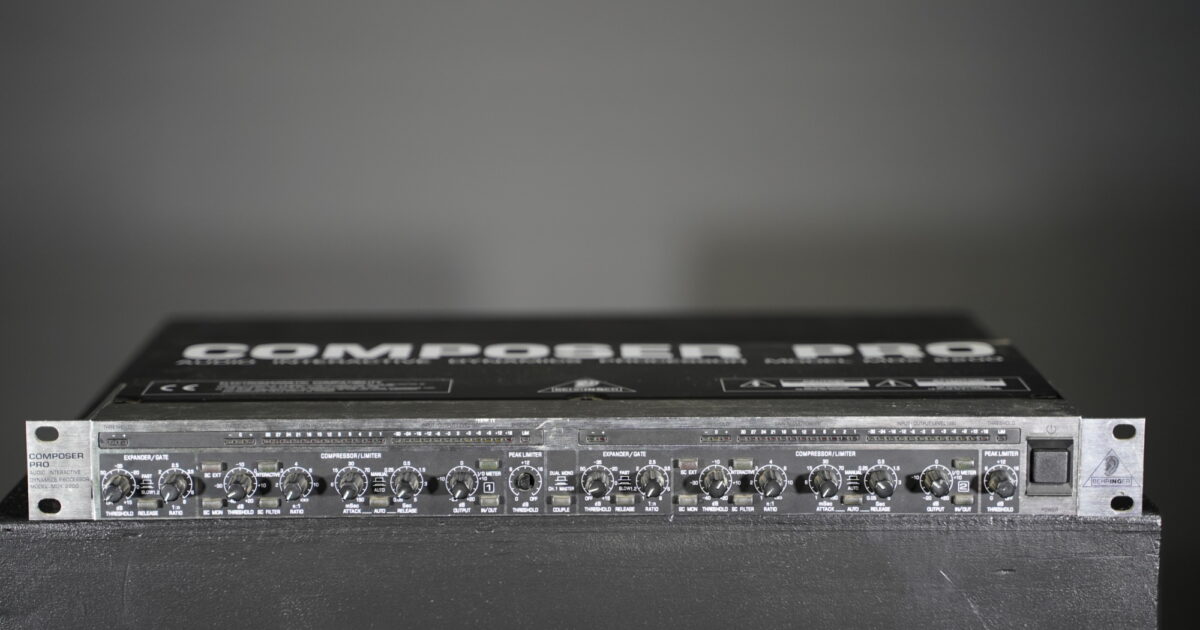 Behringer composer pro mdx 2200 | Bazelmans